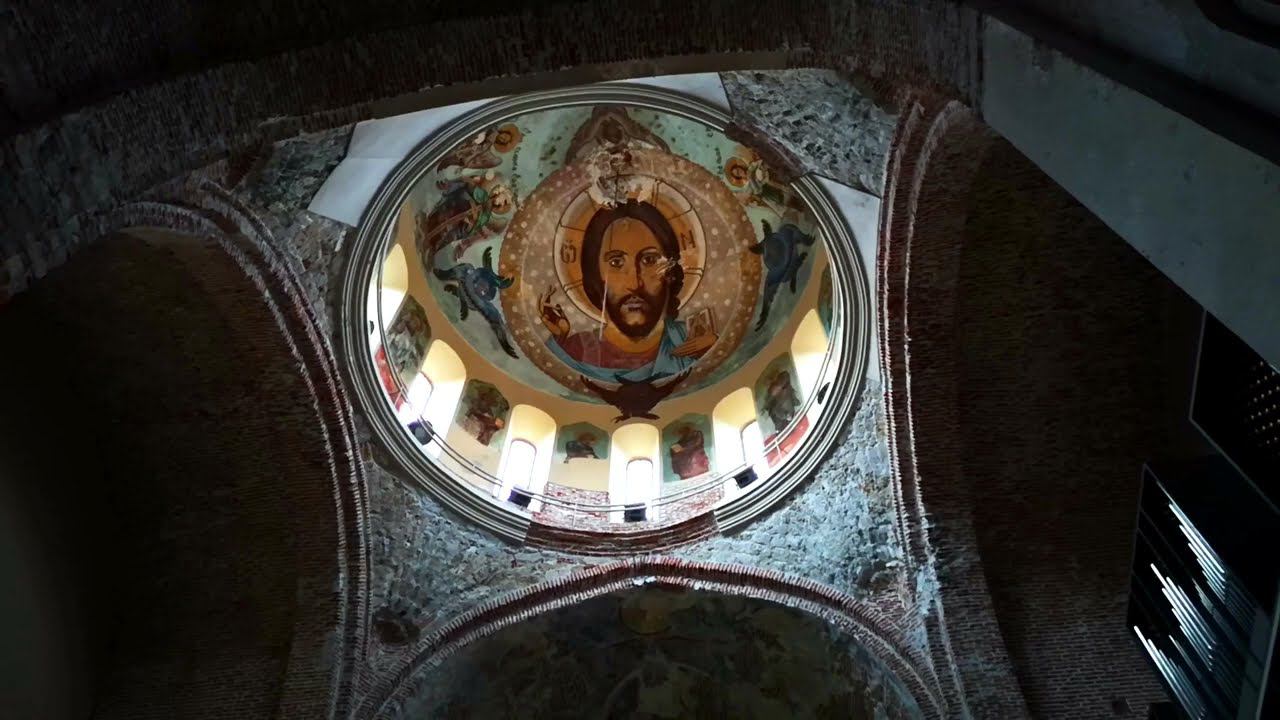 Часть 7. Музейная. Патриарший собор в Пицунде в честь Апостола Андрея Первозванного.