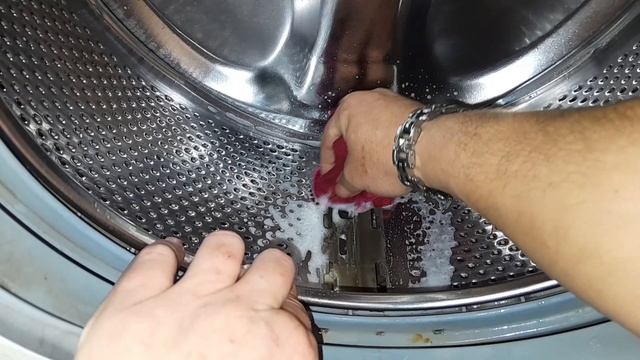 Грязь в барабане