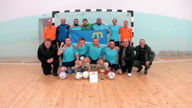 НАГРАЖДЕНИЕ ПРИЗЁРОВ НОВОГОДНЕГО КУБКА ПО ФУТЗАЛУ