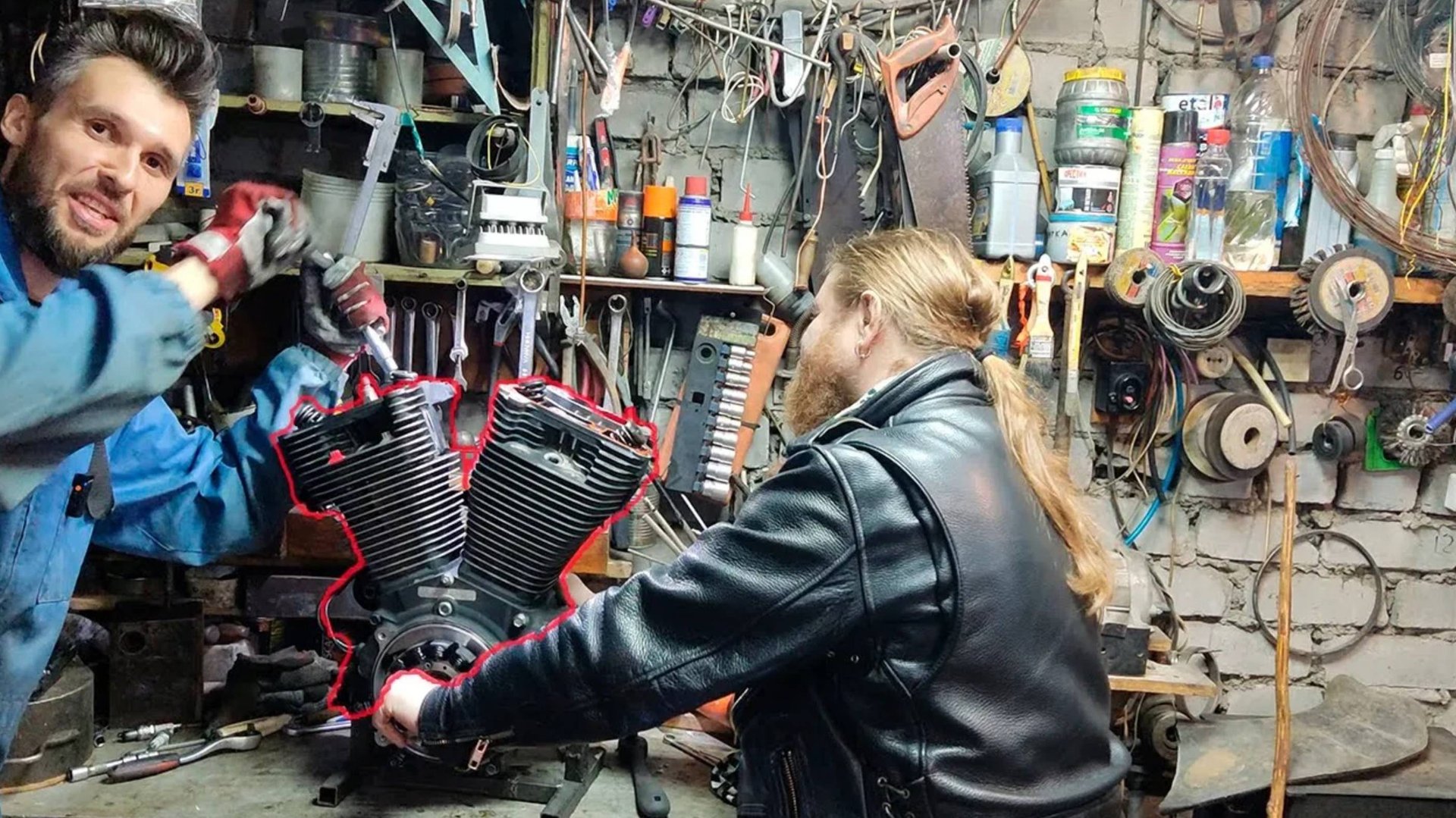 Две руки хорошо, а четыре - лучше! Разобрали вместе с Мизантропом ЦПГ мотоцикла-мечты...