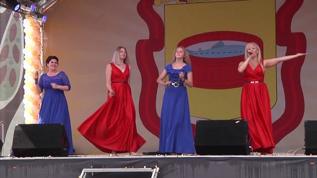 Колокольный звон над Лугой. Песня о Луге. День города 2018. Лужский дом культуры.