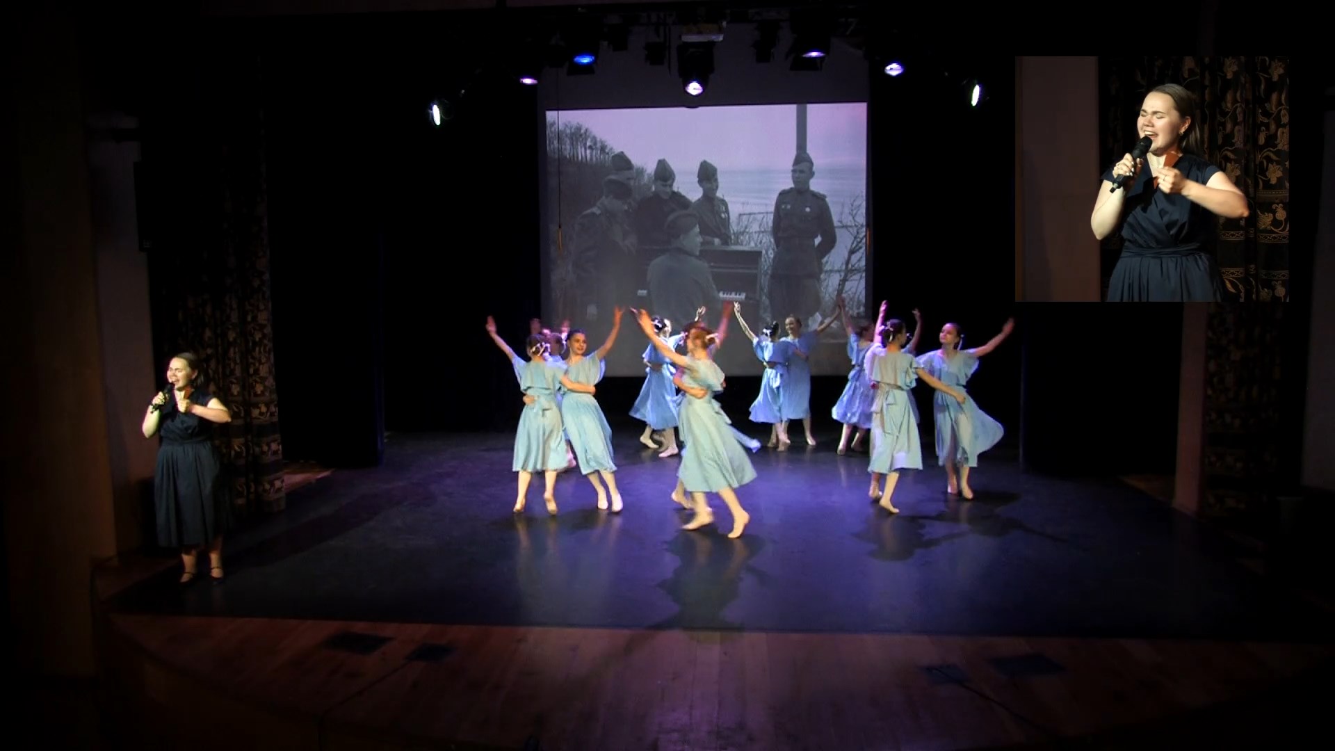 Концертная программа «Мы помним!». Фрагмент.Детская студия «Юные Русы».
Руководитель Н. Ерохин.