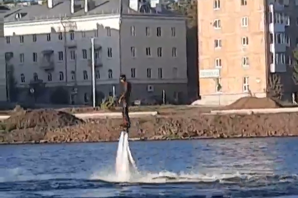 Флайбординг на Лысьвенском пруду. 19.08.2022 г.