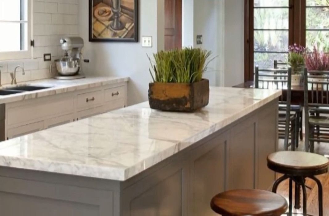 Барная стойка в интерьере кухни