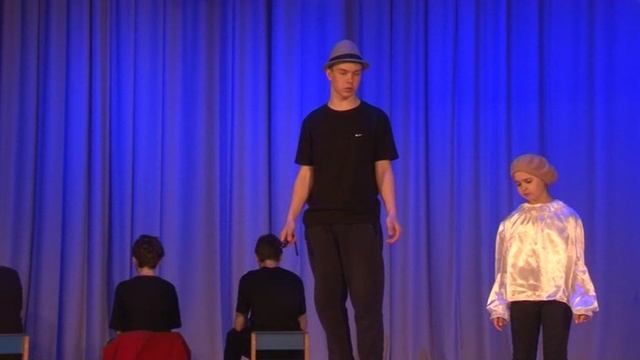 5. Спектакль "Маленький принц".