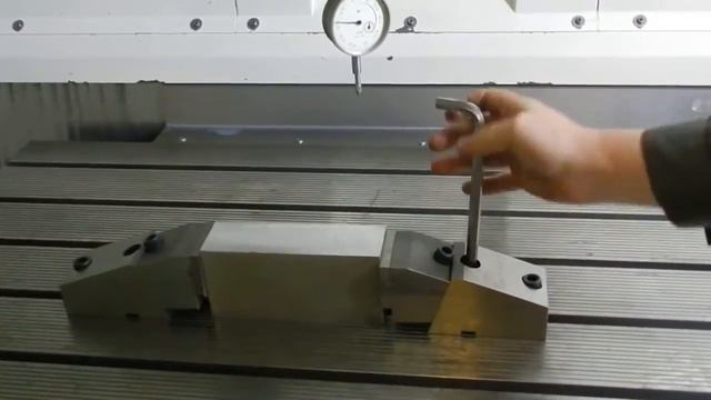 Тиски станочные