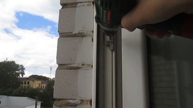 Регулировка пластикового окна
