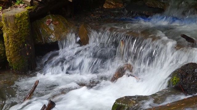 Горный ручей