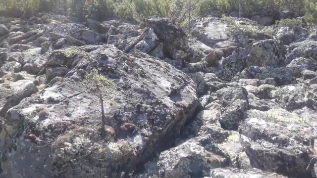 Передвижение по крупноглыбовым склонам в горах