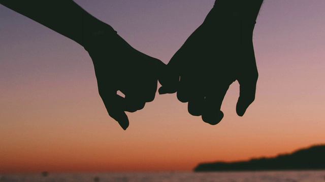 Любви её ты, не достоин...