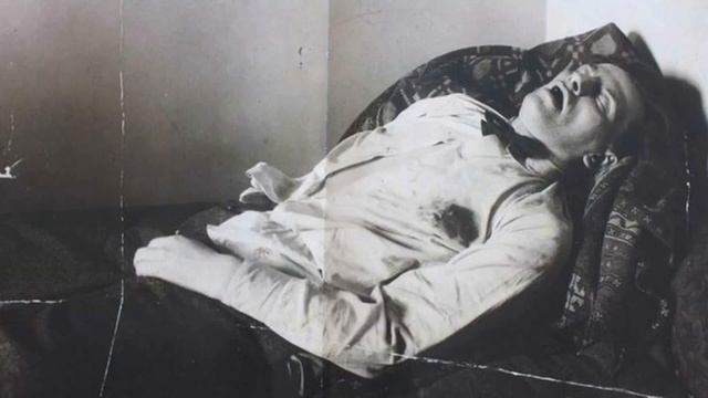 Владимиру Маяковскому