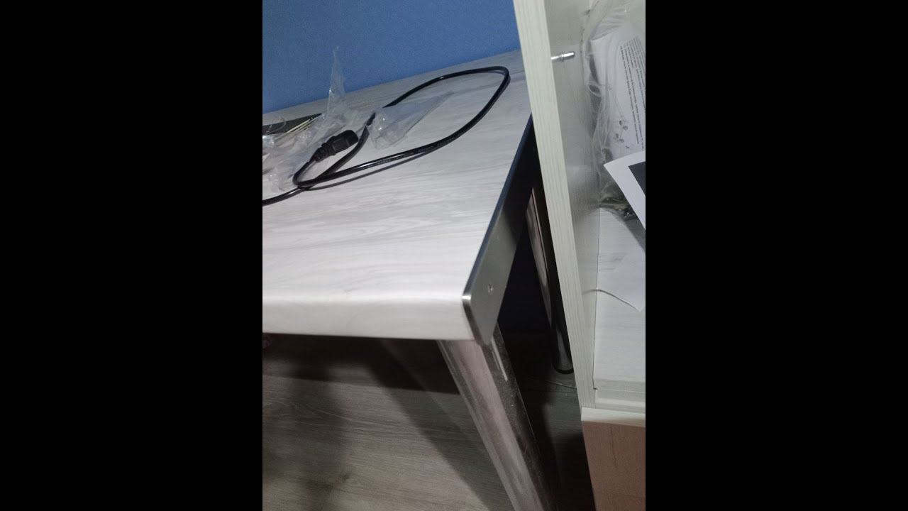 Стол из столешницы