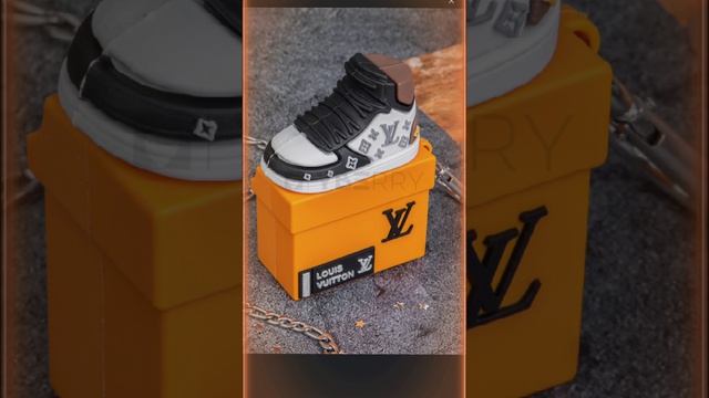 Чехлы для AirPods Pro