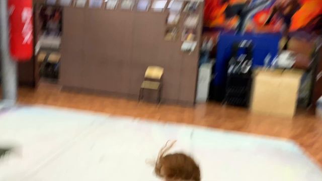 Нападение зомби-детей