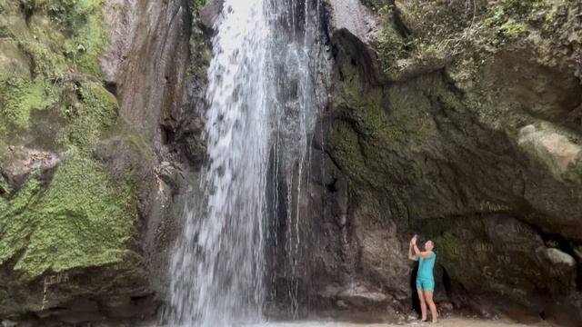 Водопад Понале (Ponale waterfall) на озере Гарда (Garda) в Италии.