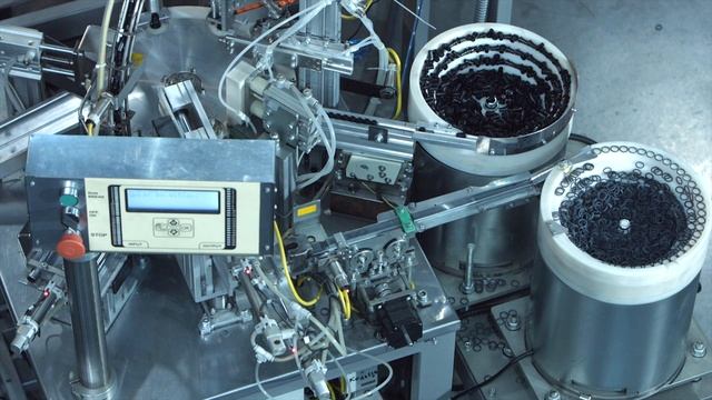 Сборка уголка брандспойта Жук