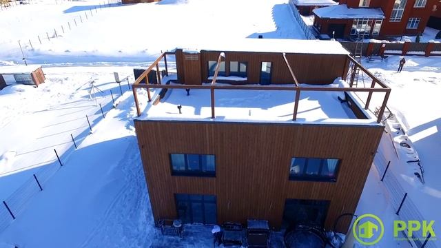 Дом в современном стиле. Облёт.