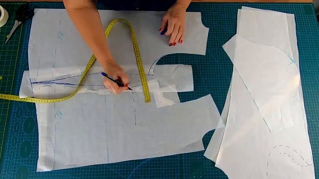 Как сшить костюм в стиле спорт-шик. Моделирование и раскрой очень красивого костюма.mp4