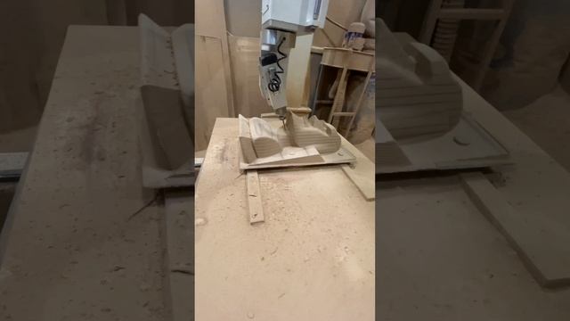 Изготовление модели МОАИ со статуи на острове Пасхи в Тихом океане под производство форм