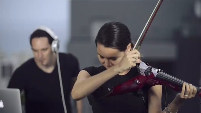 DeVille at Bantry Bay _ Electric Violin & DJ Collab.mp4