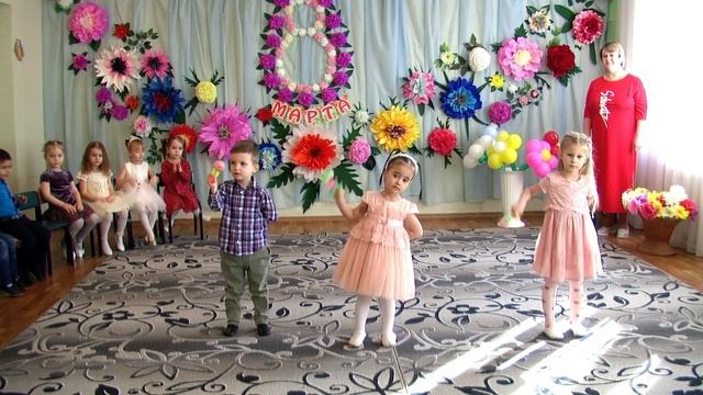 у Андрюшки есть игрушки