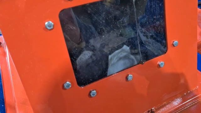 Шредер двухвальный ИШМ-220 ножи 20 мм дробим крышки..mp4