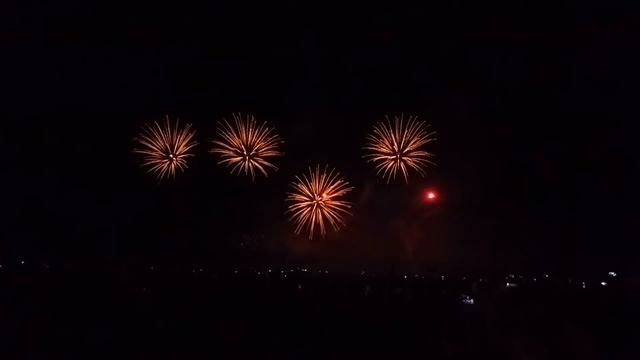 Фестиваль Фейерверков 2019 в Ессентуках третий день команда Болгарии Assiko_1080p.mp4