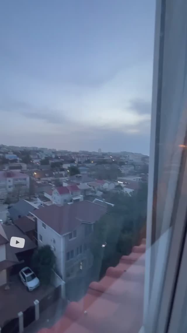 Цена квартиры в Геленджике 8.5 млн.р. на улице Островского, при пересечении с переулком Восточным.