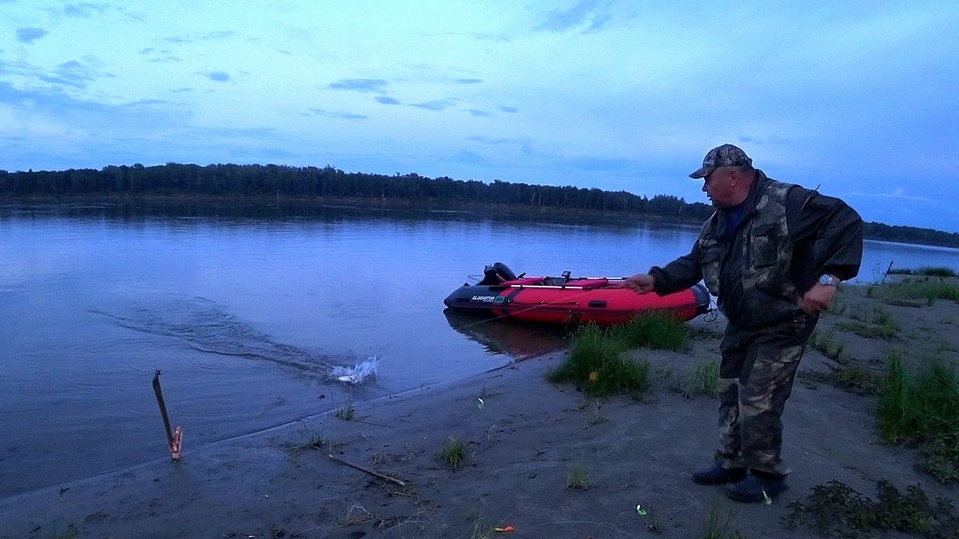 НЕ успели ПОСТАВИТЬ РЕЗИНКИ, а тут РЫБА! УШЁЛ от ВСЕХ и НАЛОВИЛ
