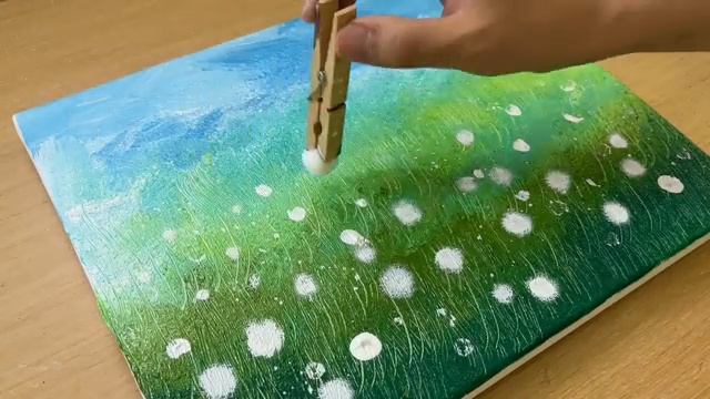 Рисуем любимые полевые цветы.