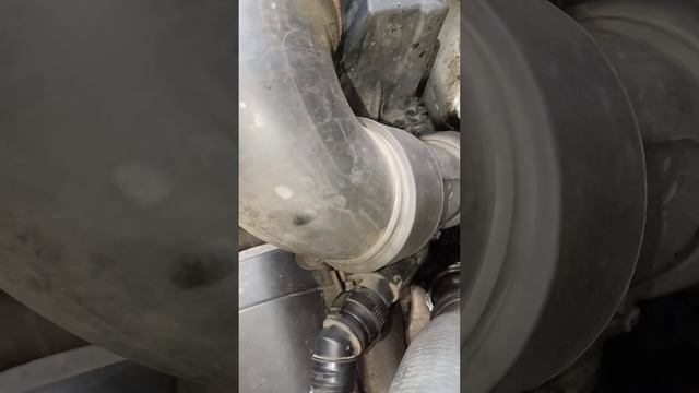 VW Transporter, не герметичный выпускной тракт, повышенные картерные газы