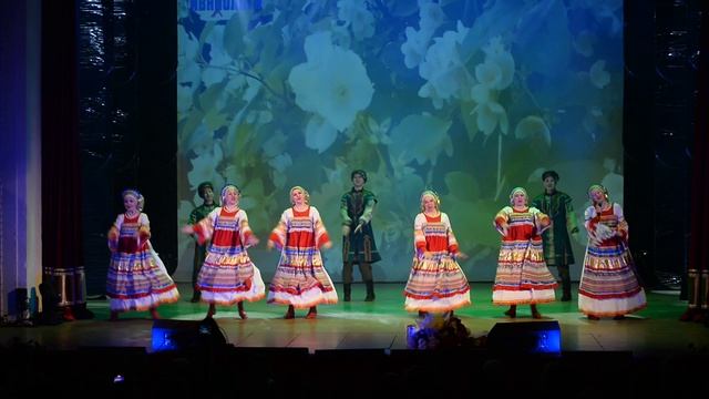 веточка жасмина ансамбль Сузорье