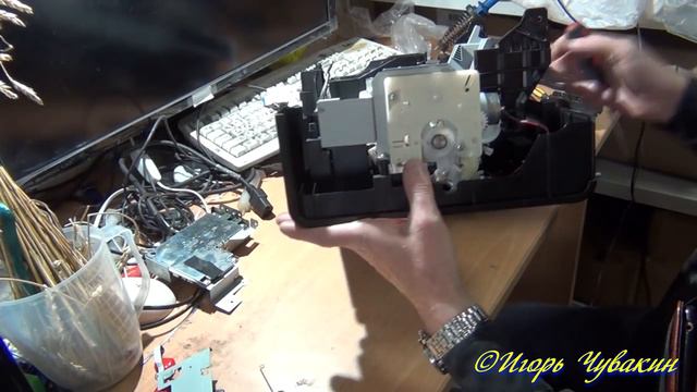 000a  Как снять каретку и вал Epson