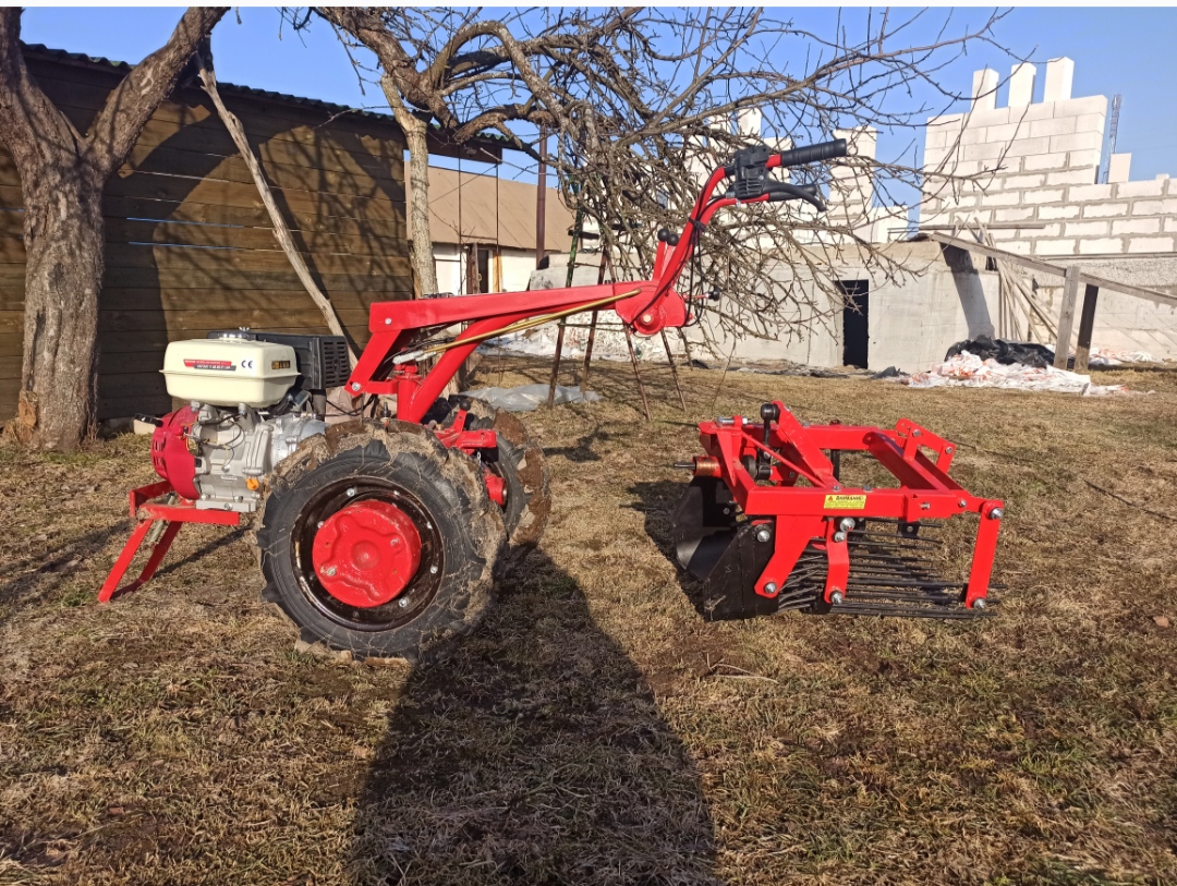 Ищу решение дефекта. Картофелекопалка Украина КМ-1 на мотоблок  МТЗ с двигателем Weima WM188F 13л_с.