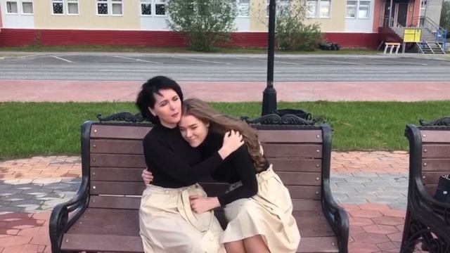 Нашим детям - выпускникам 2020 года.mp4