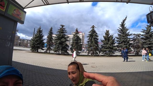 16.04.2022г  Трезвые Дворы - Звезды Ютуба. Цыганка Роза, Мирисабель, Баба Маша Сито Топор.