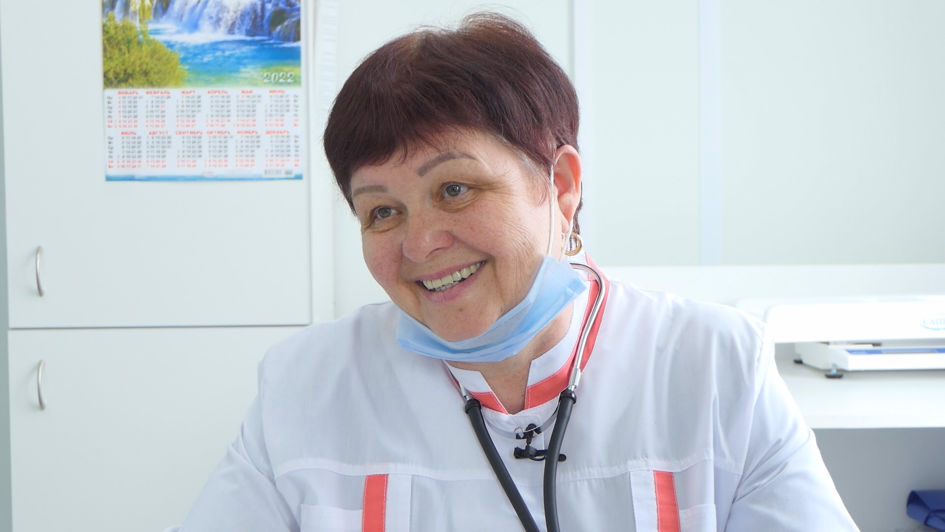 Фельдшер Л.Н. Савинова из с. Вертяевка