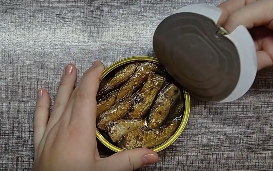 Закуска Шпротная. Очень вкусно.