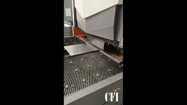 Панелегиб ЧПУ гибочный центр CFI дверцы металлического шкафа