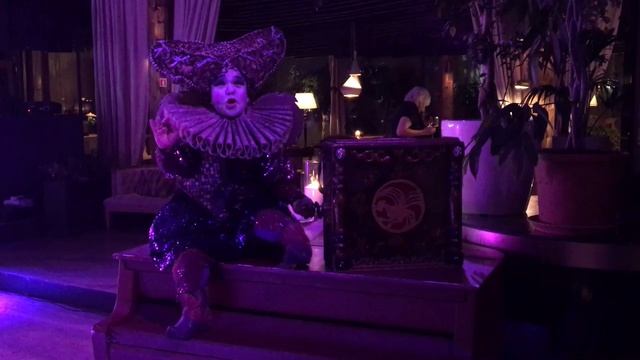 Встреча гостей в стиле Циркус от Театра Salamandra