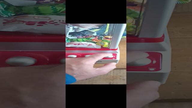 Опустошаю детский автомат хватайка кран