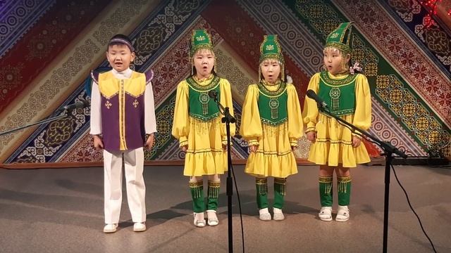 Ансамбль "Дьиэрэй", 6 лет