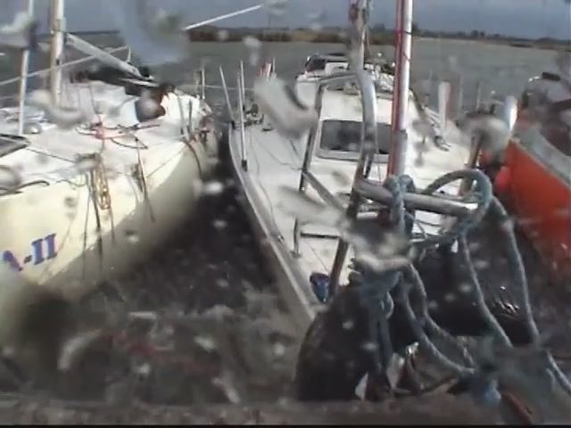 Аварийные ситуации - Беспокойная стоянка в Калининграде 14 Oct 2009