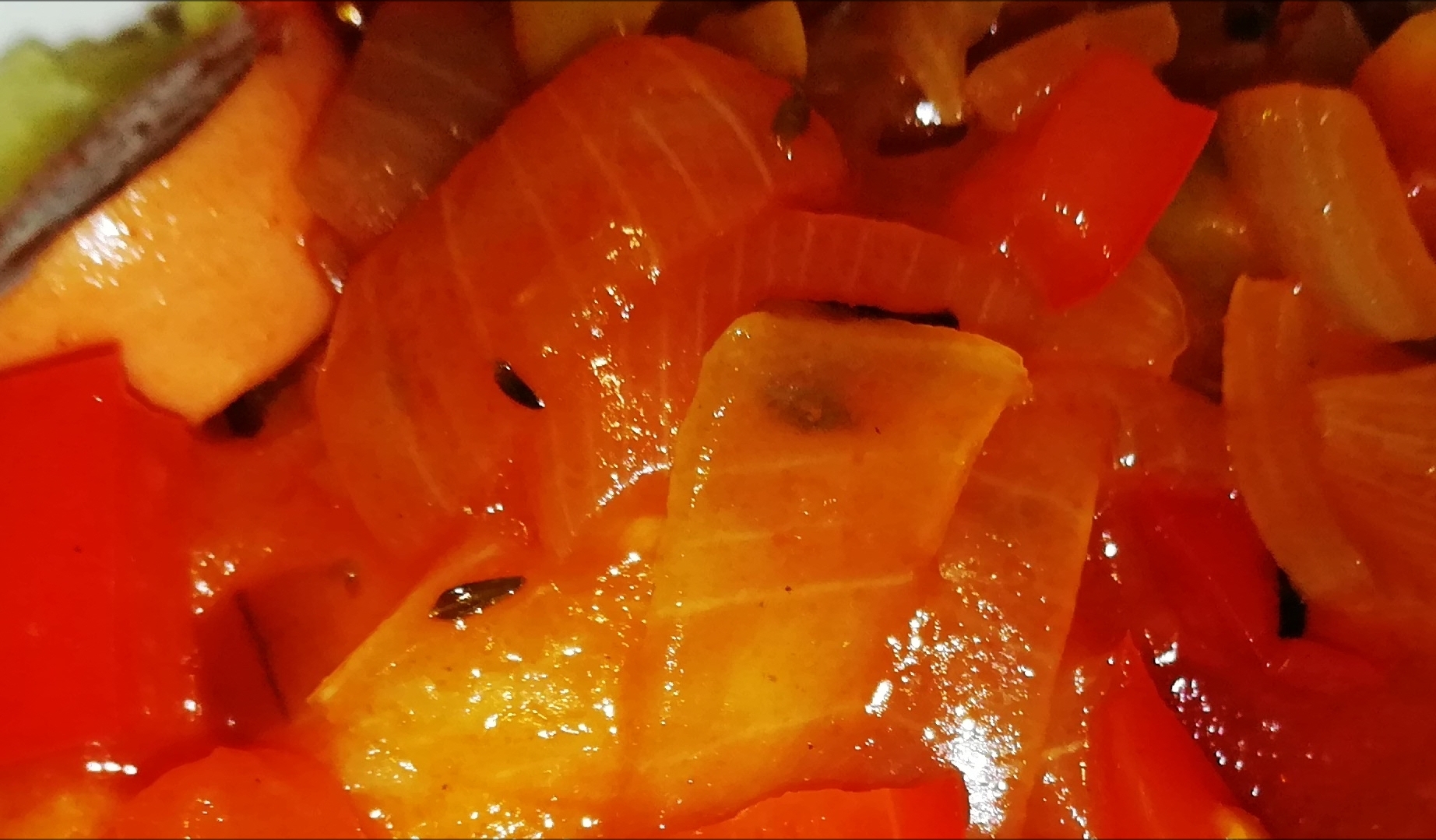 Подлива с сосисками к любому гарниру.