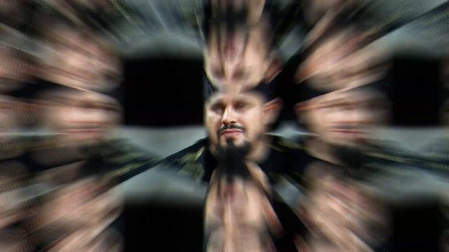 Емельяненко  у меня отбирают Mercedes от Кадырова