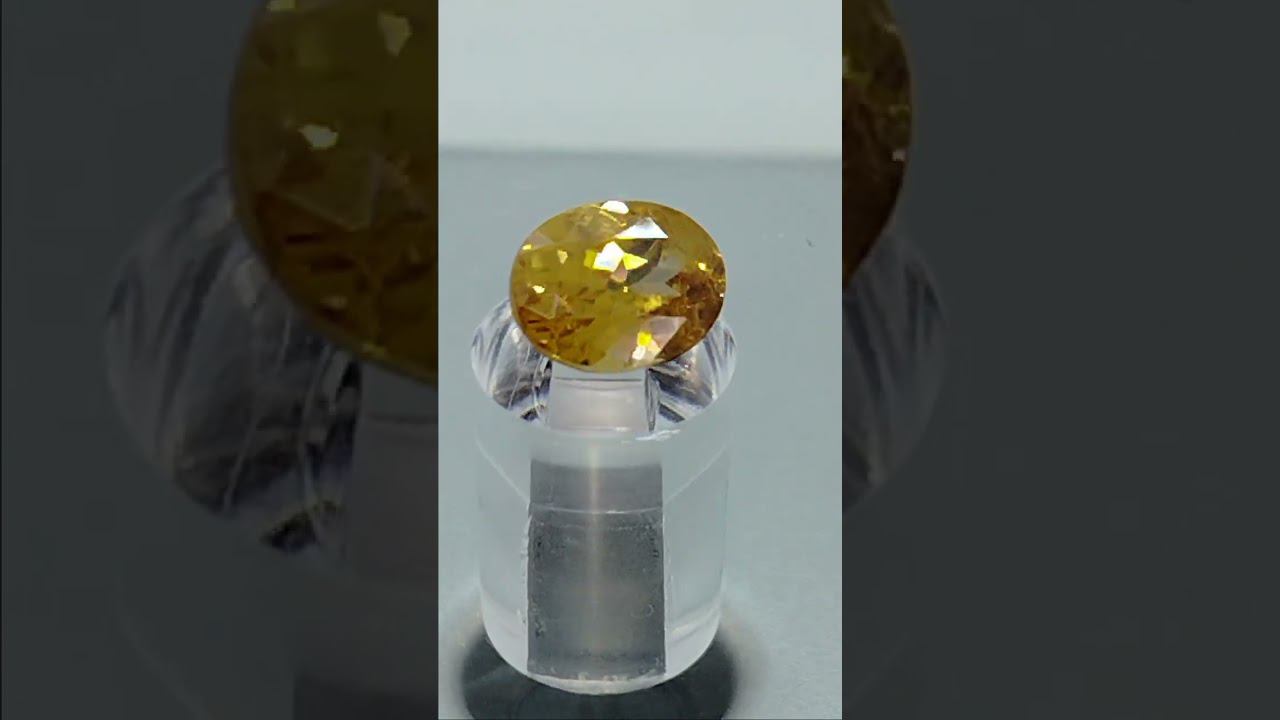 ЦИРКОН , 8х6 овал , 1,95 карат, цвет КОРИЧНЕВЫЙ ЖЕЛТЫЙ, Камбоджа