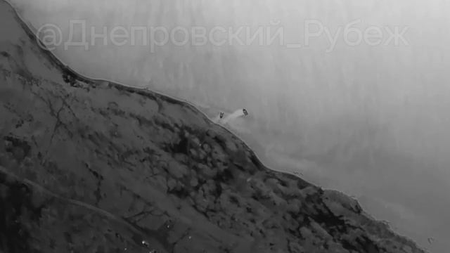 Лодка ВСУ   на Днепре   встретилась с FPV .