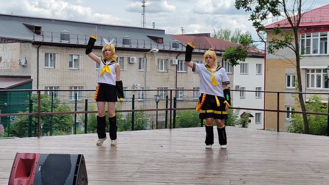 Рейти и Нейсти - Вокалоиды Рин Кагамине и Лен Кагамине