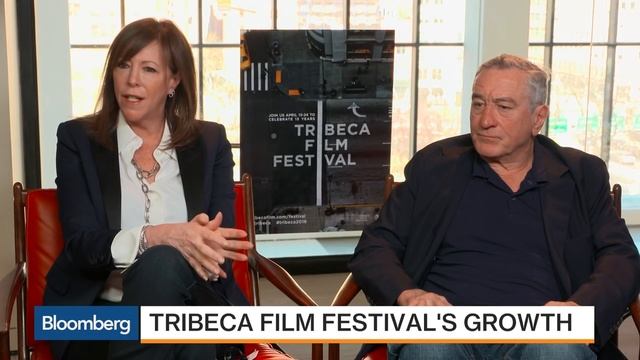 (Covid 19) Robert De Niro on Pulling 'Vaxxed' From Tribeca Film Festival.mp4