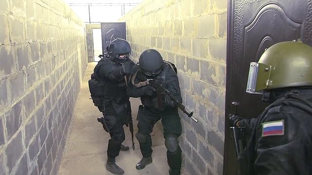 Пиротехника "Большого Праздника" в мини-сериале "Девушка и террористы" Серия 7: "Освобождение"